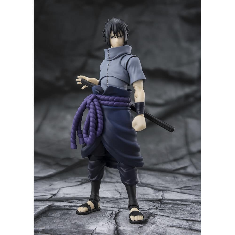 Köp Naruto Shippuden Sasuke Uchiha Solitary Shinobi S.H.Figuarts figure ...